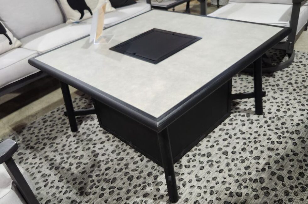 Barbados Firepit Table by Castelle | Georgetown Fireplace and Patio